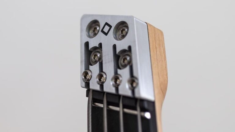Headless Basses | Handmade in Germany | Henrix Guitars
